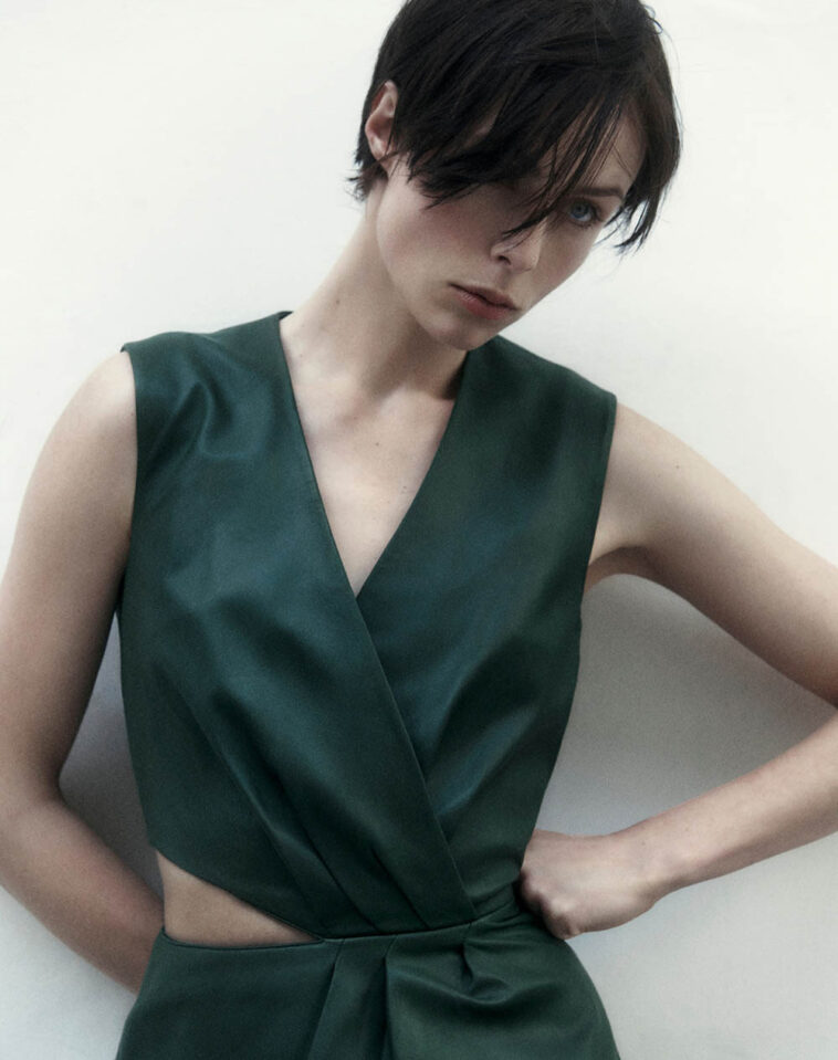 Nineties Are Back - Edie Campbell models Massimo Dutti SS22 Looks