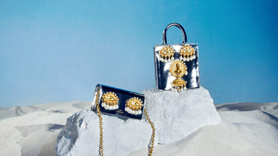 Discover SCHIAPARELLI Spring Summer 2022 Bag Collection