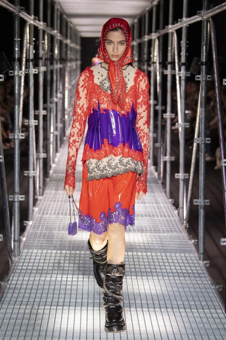 Discover PACO RABANNE Spring Summer 2023 Collection - DSCENE