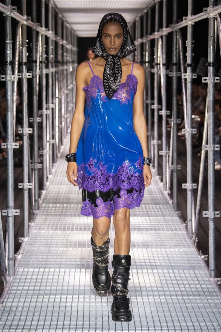 Discover PACO RABANNE Spring Summer 2023 Collection - DSCENE