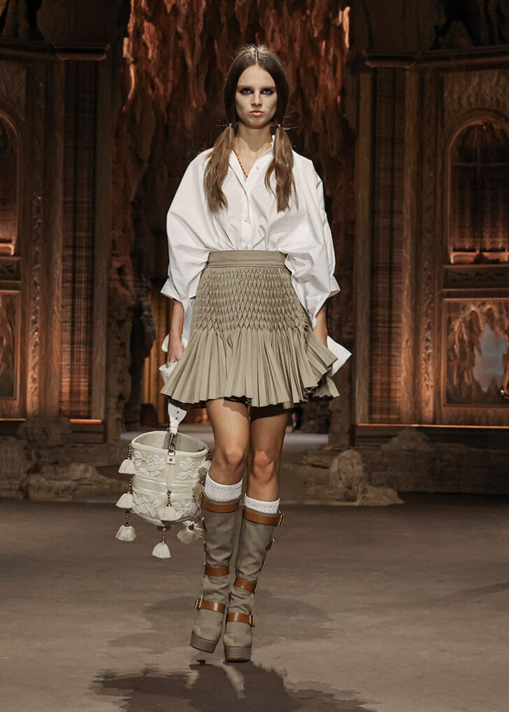 PFW: DIOR Spring Summer 2023 Womenswear Collection