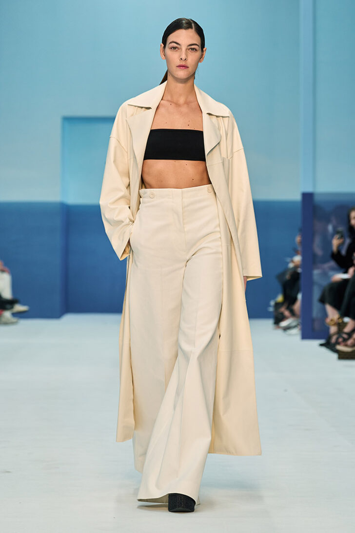 MFW: MAX MARA Spring Summer 2023 Womenswear Collection