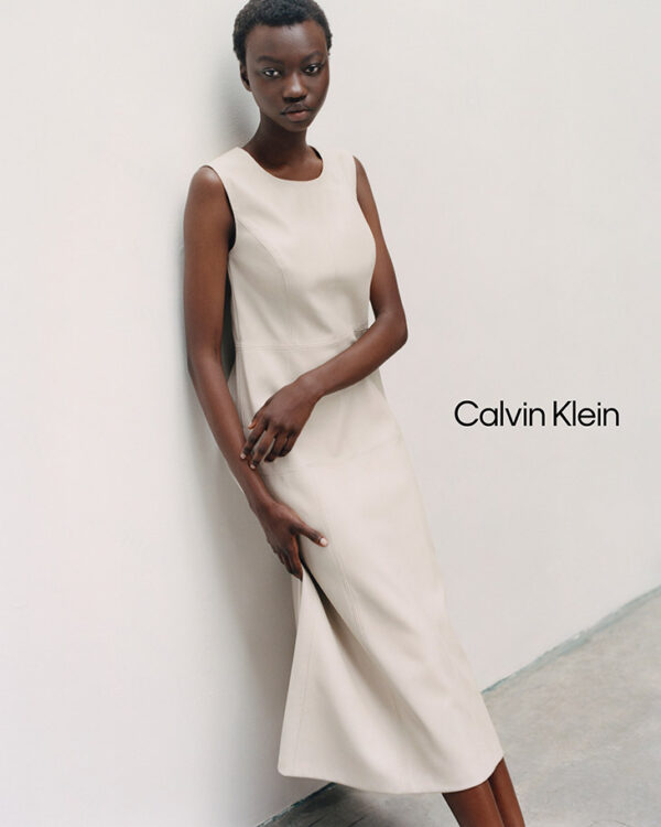 Discover CALVIN KLEIN Fall 2022 Sportswear Collection