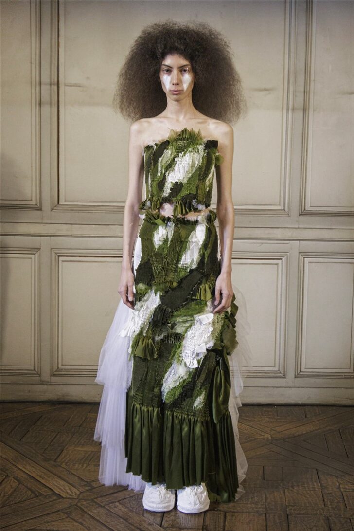 Discover CAROLINE HÚ Spring Summer 2023 Collection - DSCENE