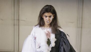 Discover CAROLINE HÚ Spring Summer 2023 Collection - DSCENE