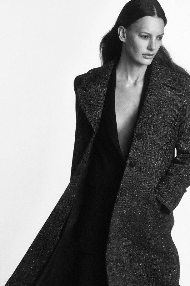 Spotlight Coats: MASSIMO DUTTI Fall Winter 2022 Collection - DSCENE