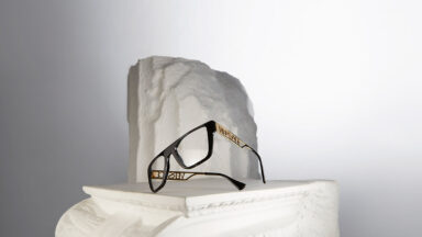 Discover VERSACE EYEWEAR Fall Winter 2022 Collection