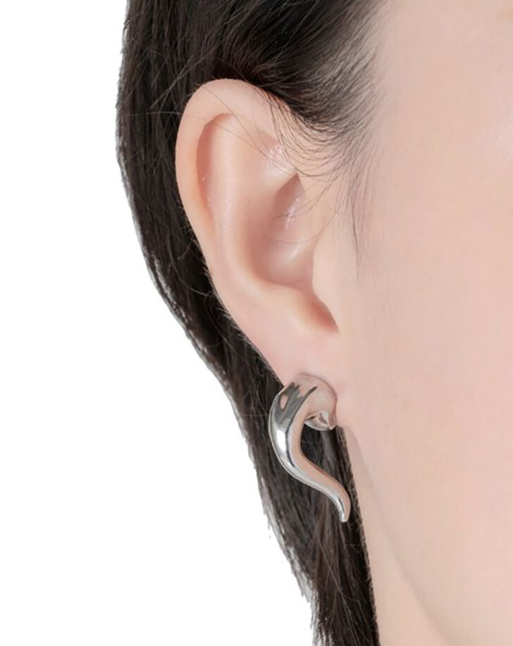 DSCENE GUIDE: How to Dress Like Wednesday Addams