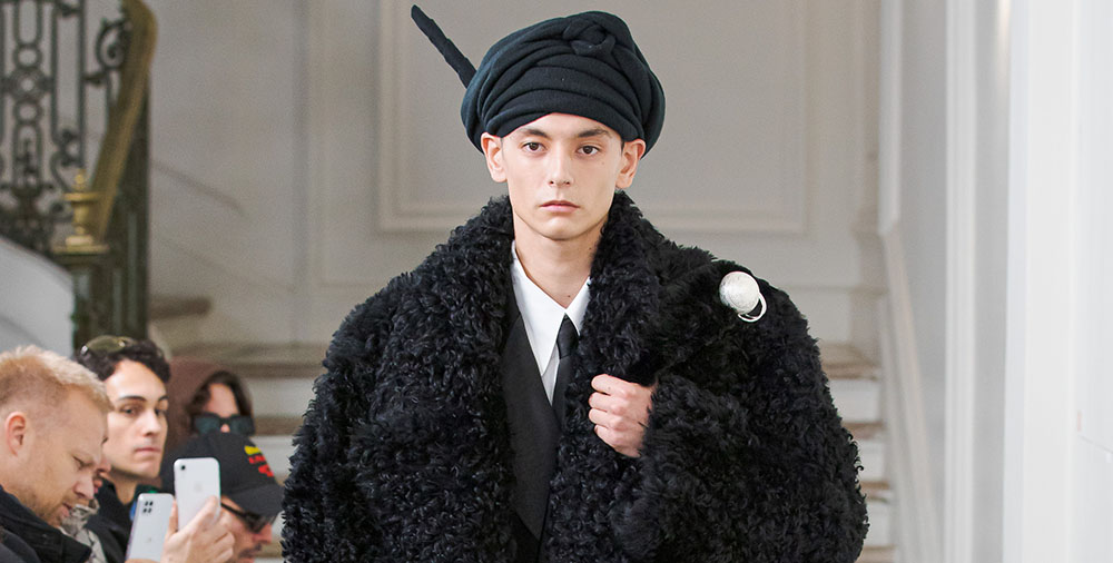 PFW: SEAN SUEN Fall Winter 2023.24 Collection - DSCENE