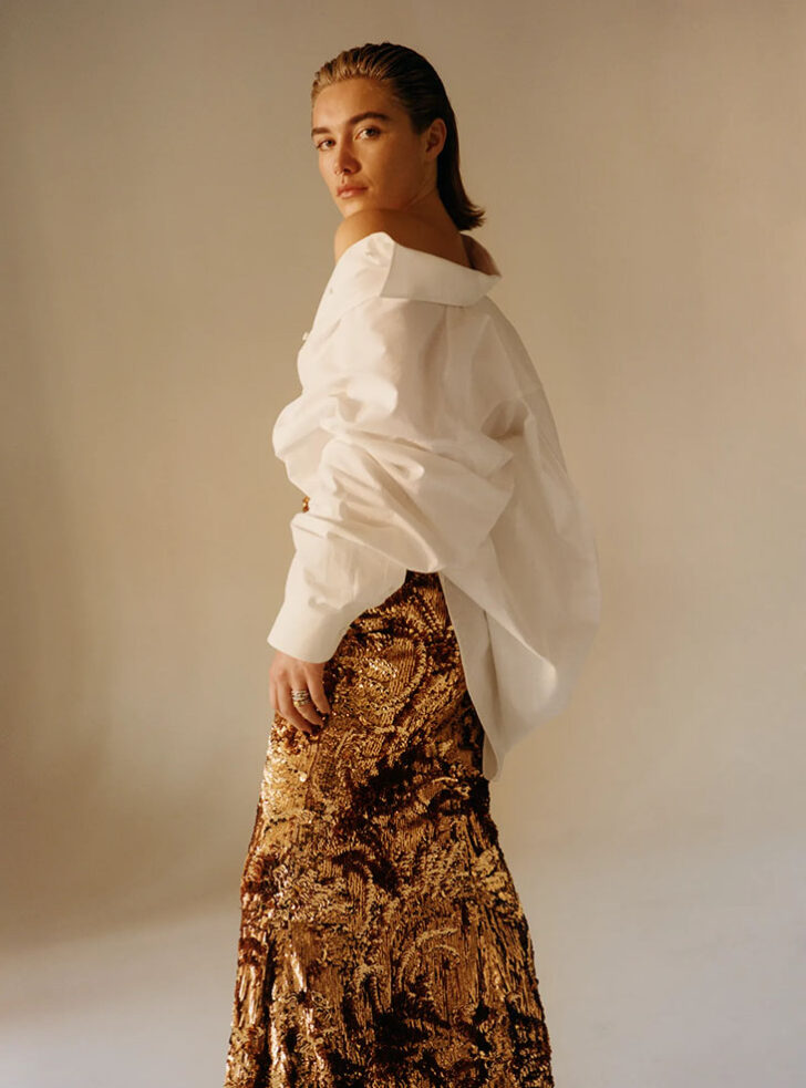 Florence Pugh is the Cover Star of VOGUE US Winter 2023 Issue