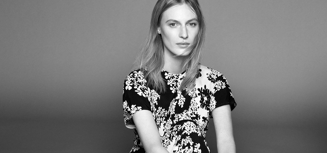 Julia Nobis & Jeanne Cadieu Model TOTEME Spring 2023 Looks