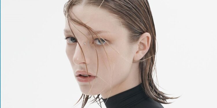 Hunter Schafer Is The Cover Star Of Elle Uk April 2023 Issue