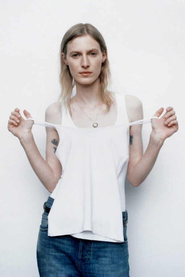 Quinn Mora & Julia Nobis Model Zara White Tee Collection