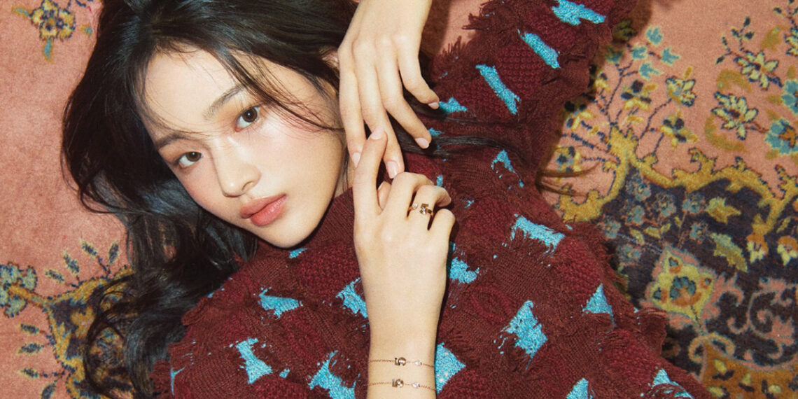 NewJeans Member Minji Covers Harper's Bazaar Thailand