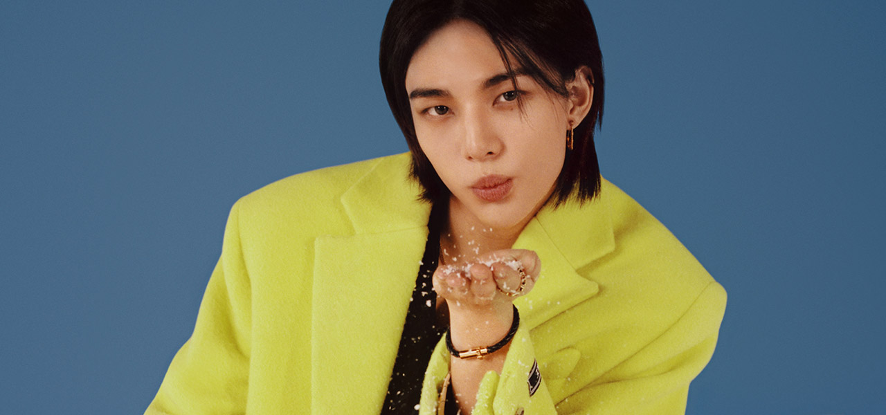 Hyunjin is the Face of VERSACE Holiday 2023 Collection