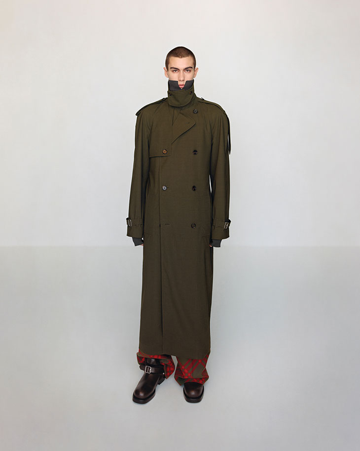 Daniel Lee Reinvents Burberry's Heritage In Autumn 2024 Collection