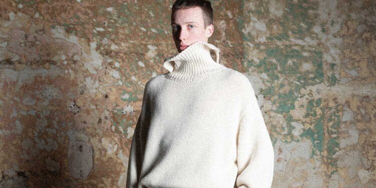 "Bright Horses" Airei FW24 Collection