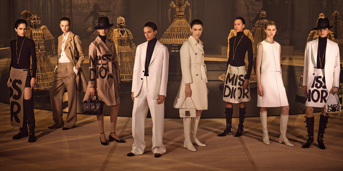 COUTURE FW16: Dior Redefines Contemporary Simplicity