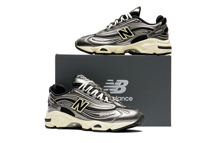 New Balance 1000 Sneaker in "Silver Metallic" Revealed