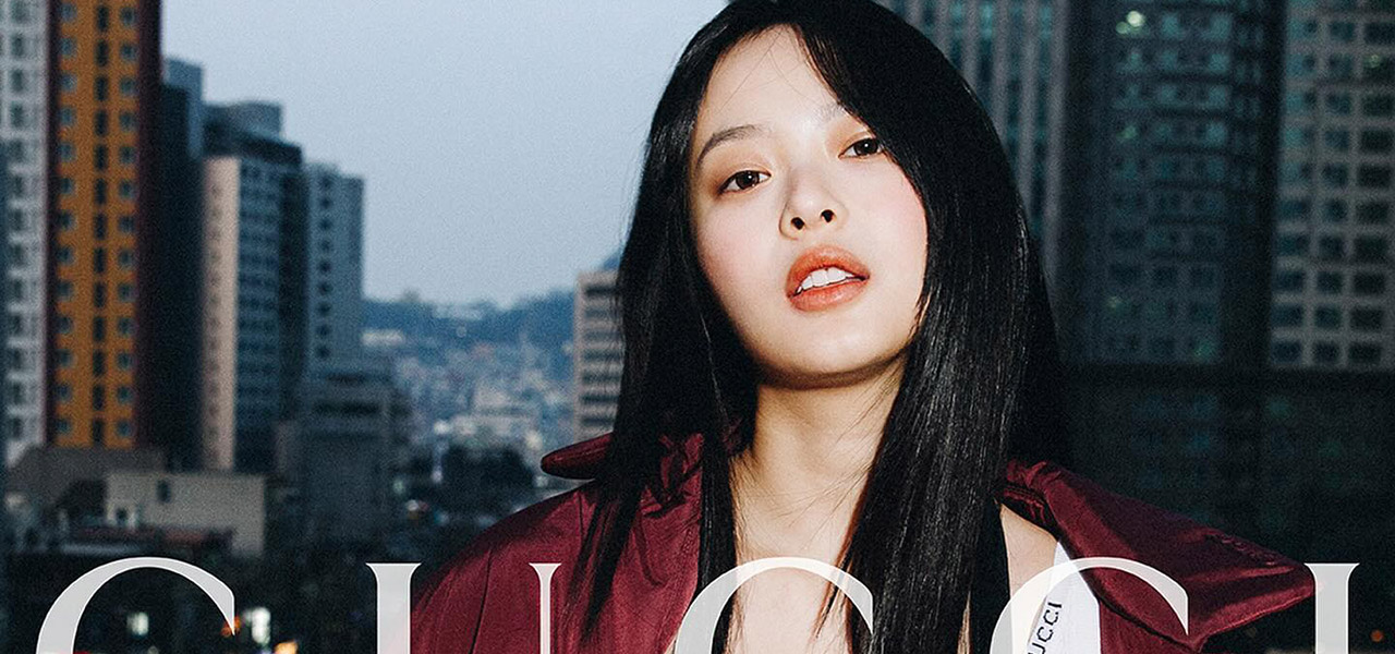 NewJeans Member Hanni Models Gucci Horsebit 1955 Collection