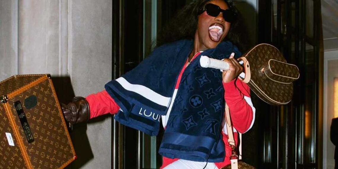 Emmanuel Gintzburger is the new CEO of VERSACE